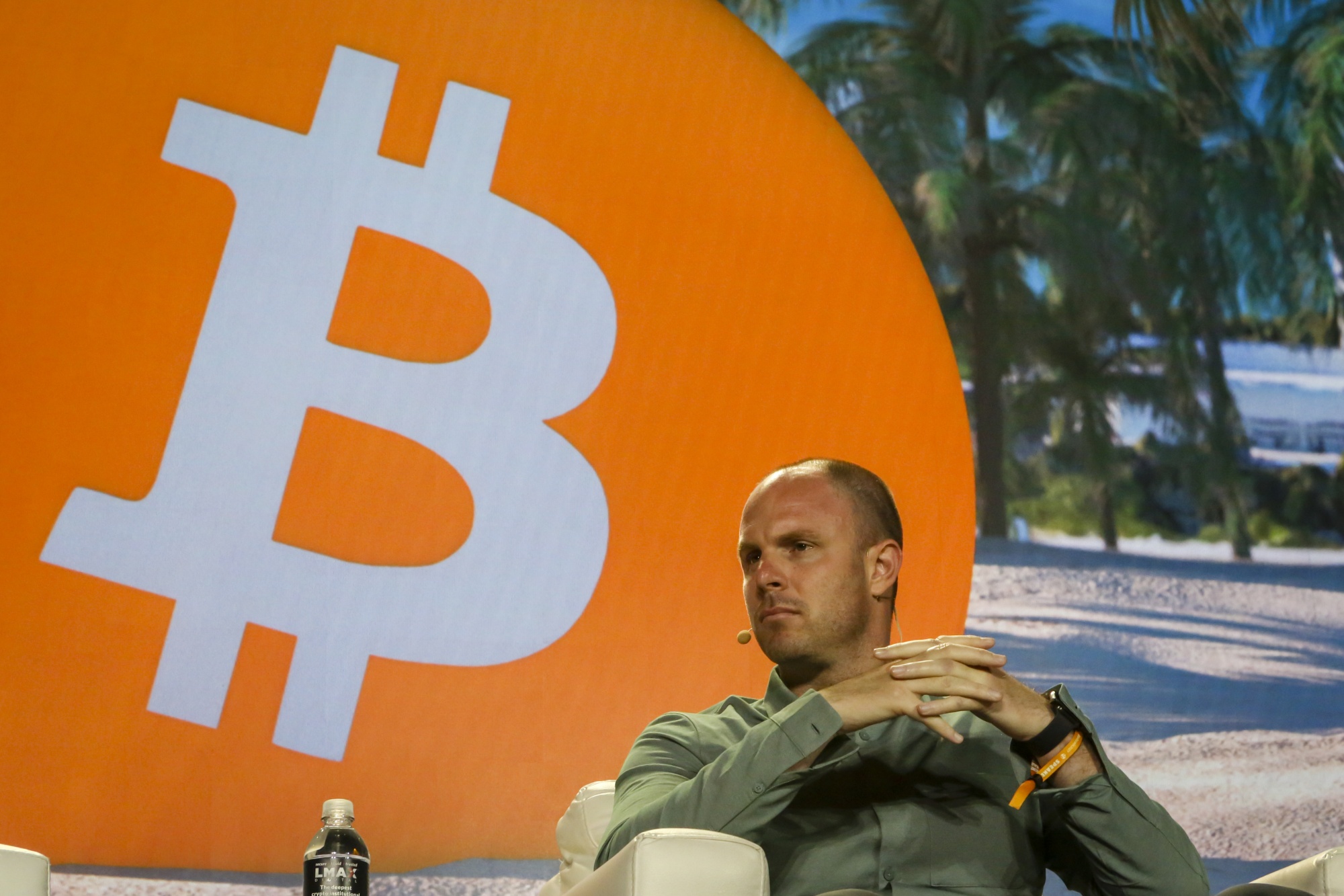 Riot Platforms Pursues Takeover of Rival Bitcoin Miner Bitfarms - Bloomberg