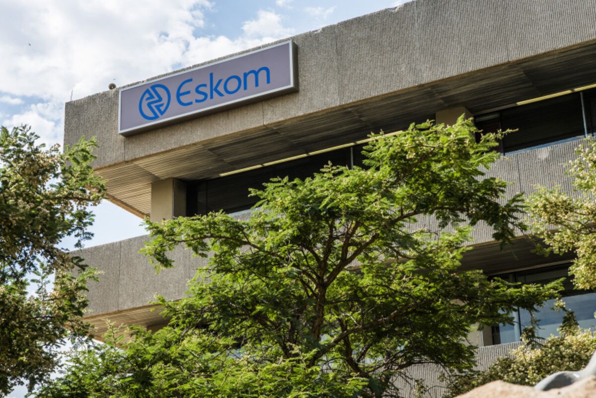 South Africa’s Eskom Board Decides to Eliminate COO Position - Bloomberg