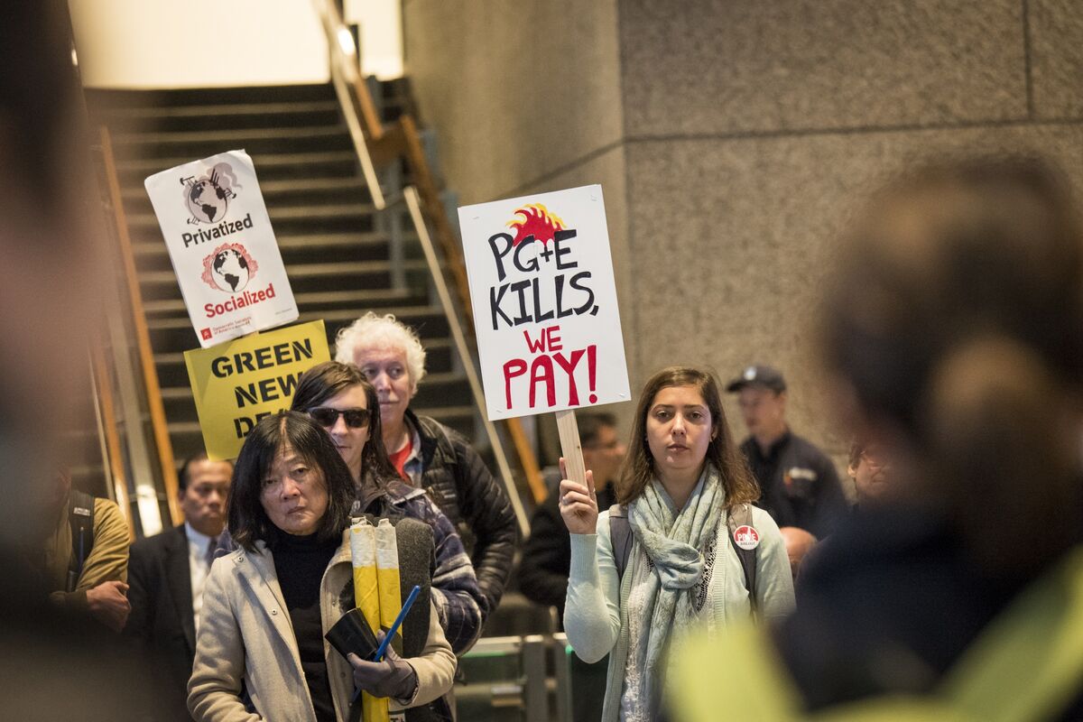 California PG&E Hearing Turns Into Protest as Agency Draws Ire - Bloomberg