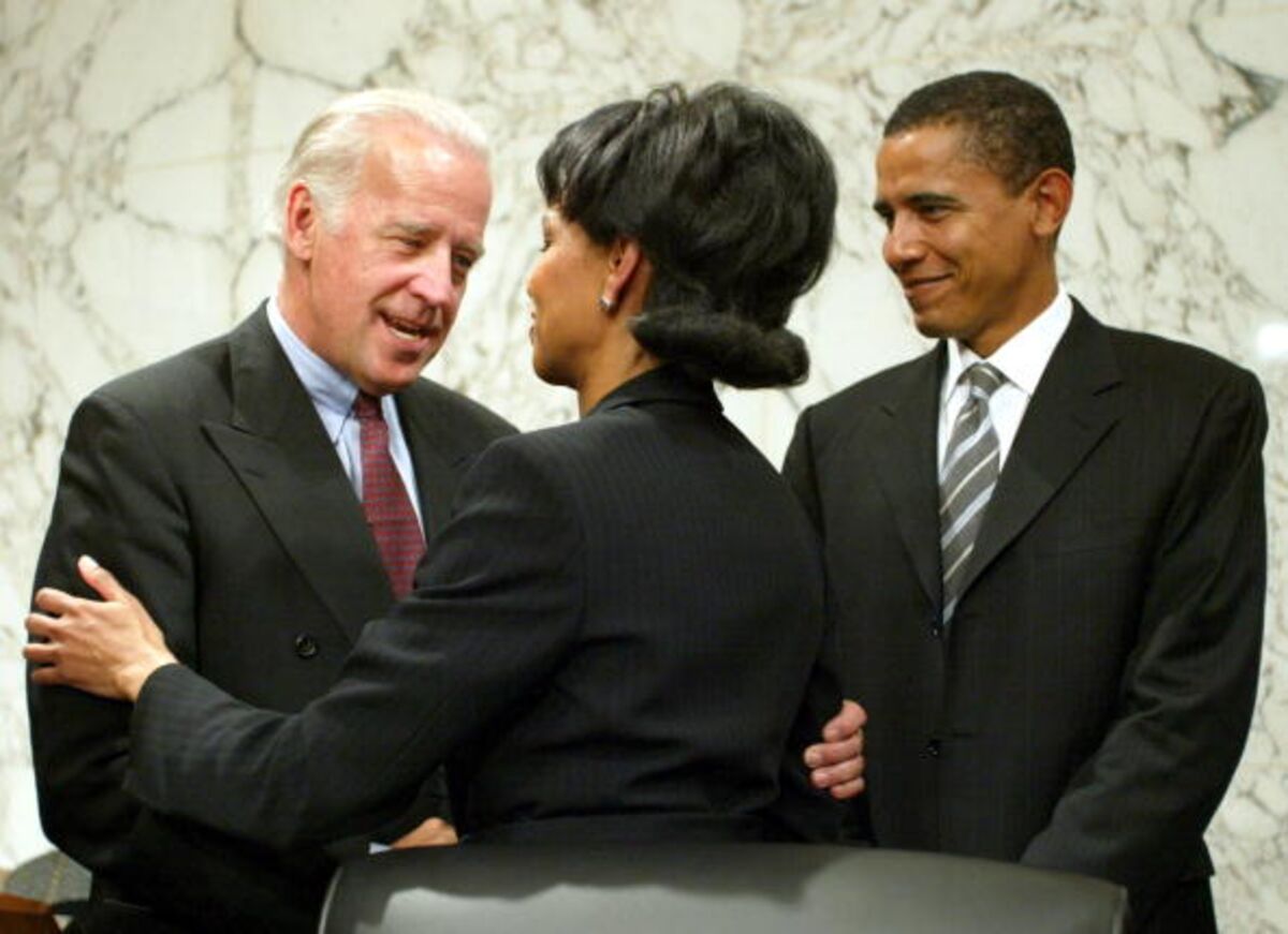 Clinton: Rice Backed Obama Over Israel on Settlements - Bloomberg