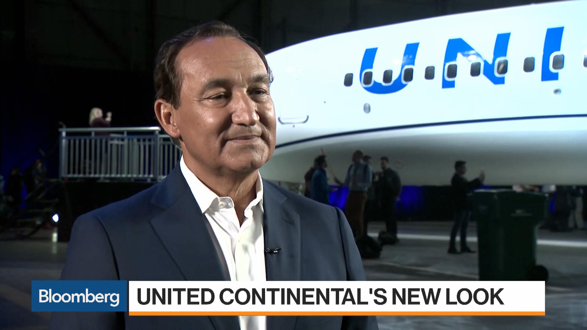 Watch United CEO Defends Boeing Planes in Wake of 737 Max Grounding ...