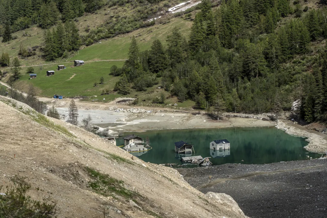 How Switzerland Is Adapting to Shrinking Glaciers - Bloomberg
