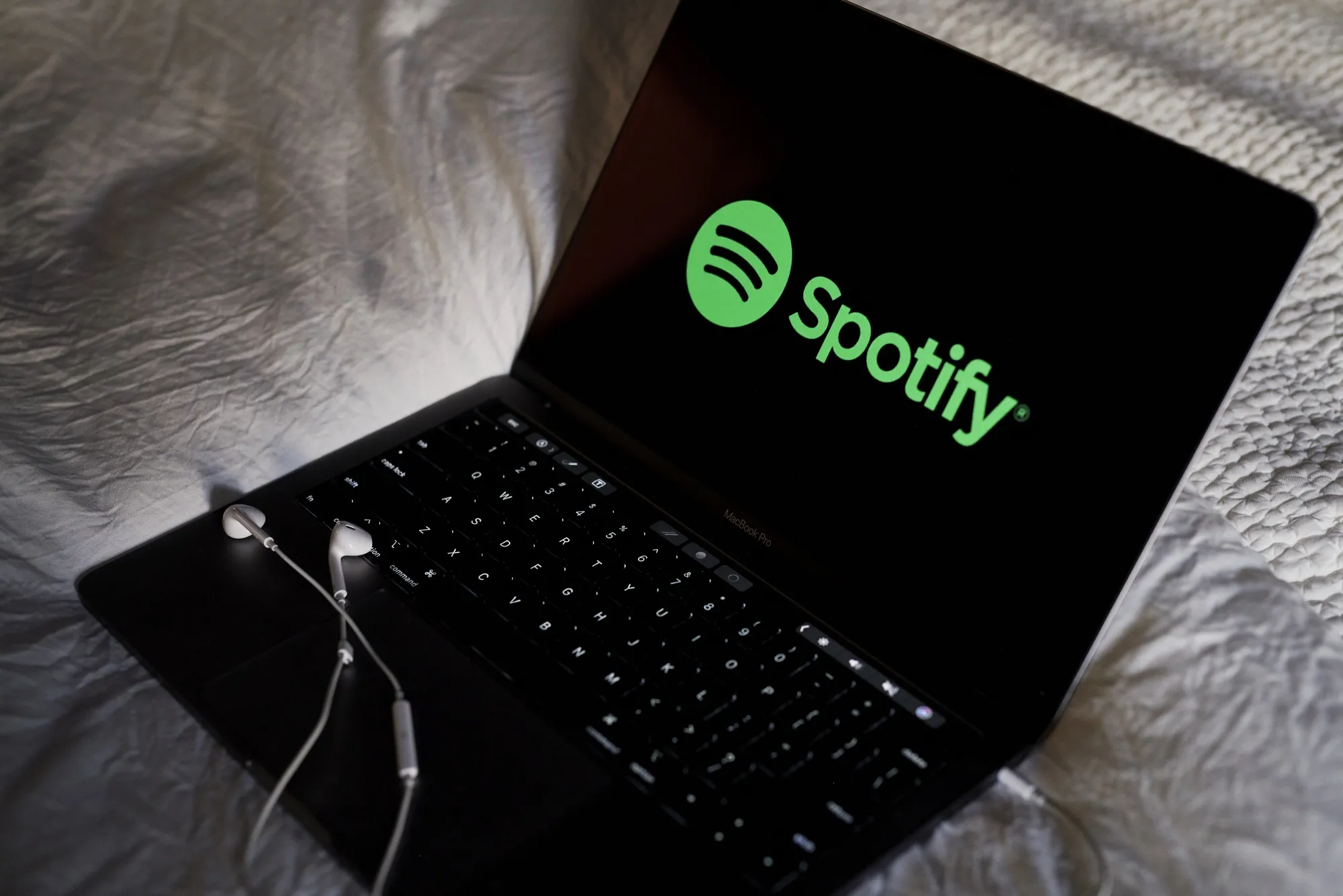 Billionaire Spotify Founder Plans to Cash In on MiFID Blind Spot ...