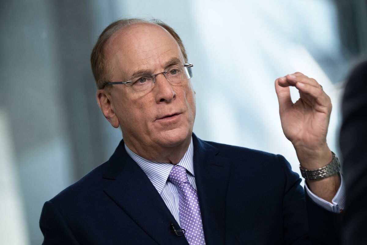 Larry Fink Calls on Baby Boomers to Fix ‘Retirement Crisis’ - Bloomberg