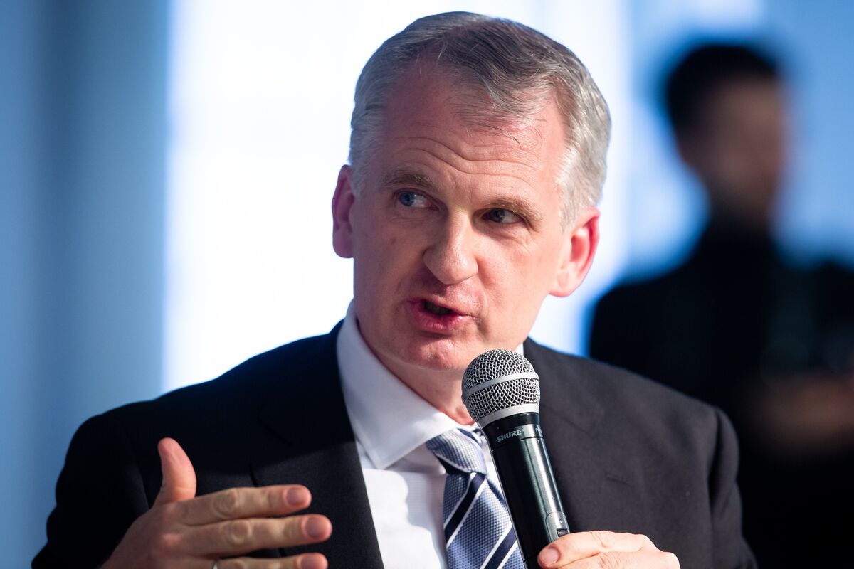 Timothy Snyder, Parul Sehgal Win Silvers-Dudley Prizes - Bloomberg Timothy Snyder, Parul Sehgal Win Silvers-Dudley Prizes - Bloomberg