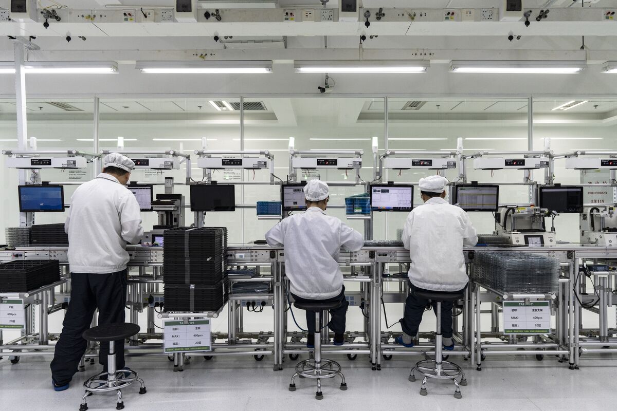 China Ends Over Three Years of Factory Deflation After Oil Shock ...