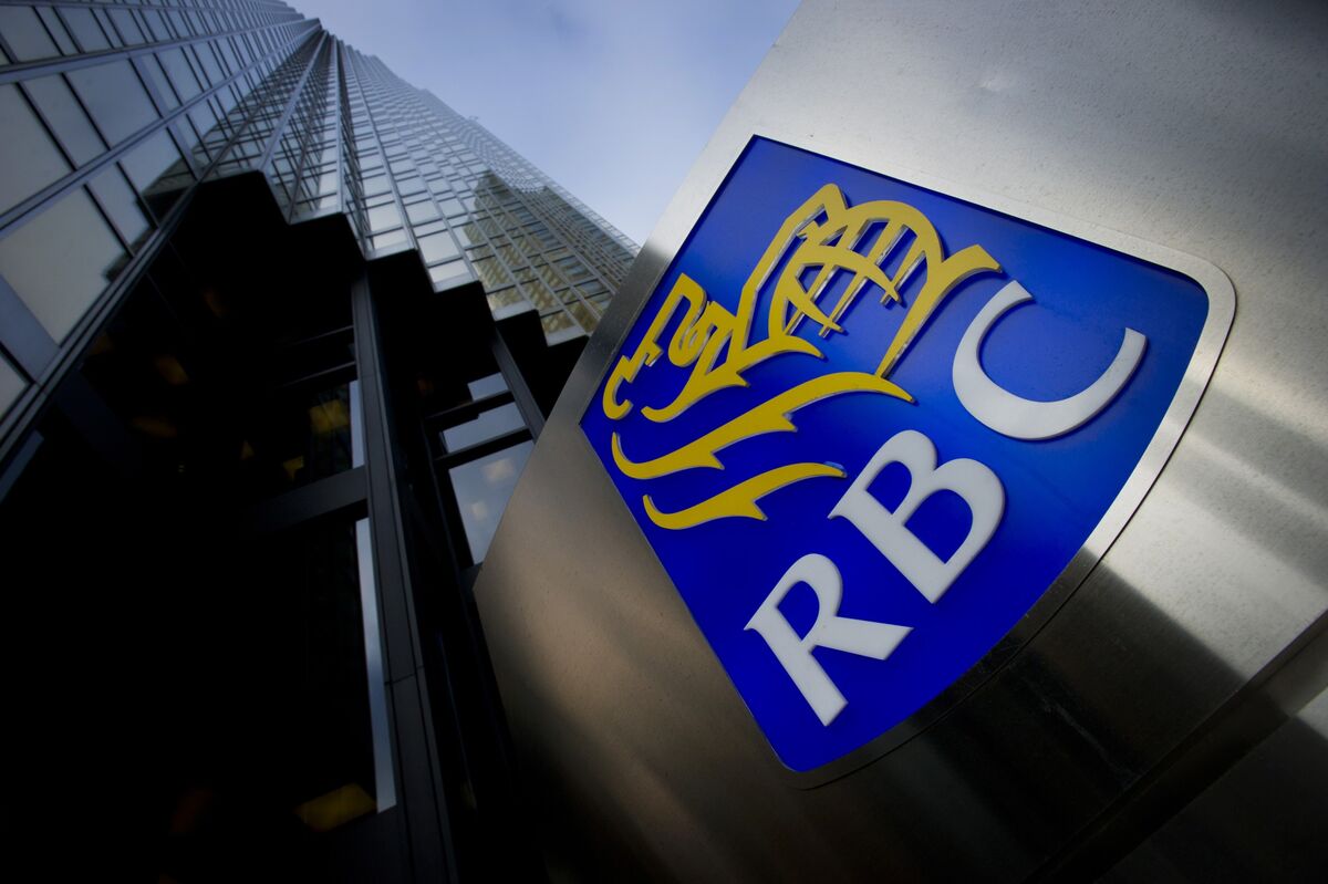 RBC Names Manulife’s Frances Donald New Chief Economist - Bloomberg