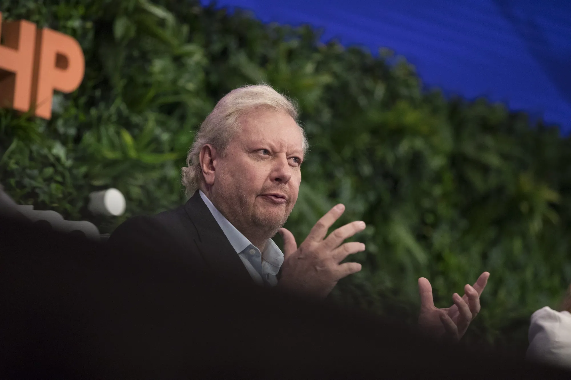 WiseTech Investor Urges Progress, Transparency Amid CEO Scandal - Bloomberg