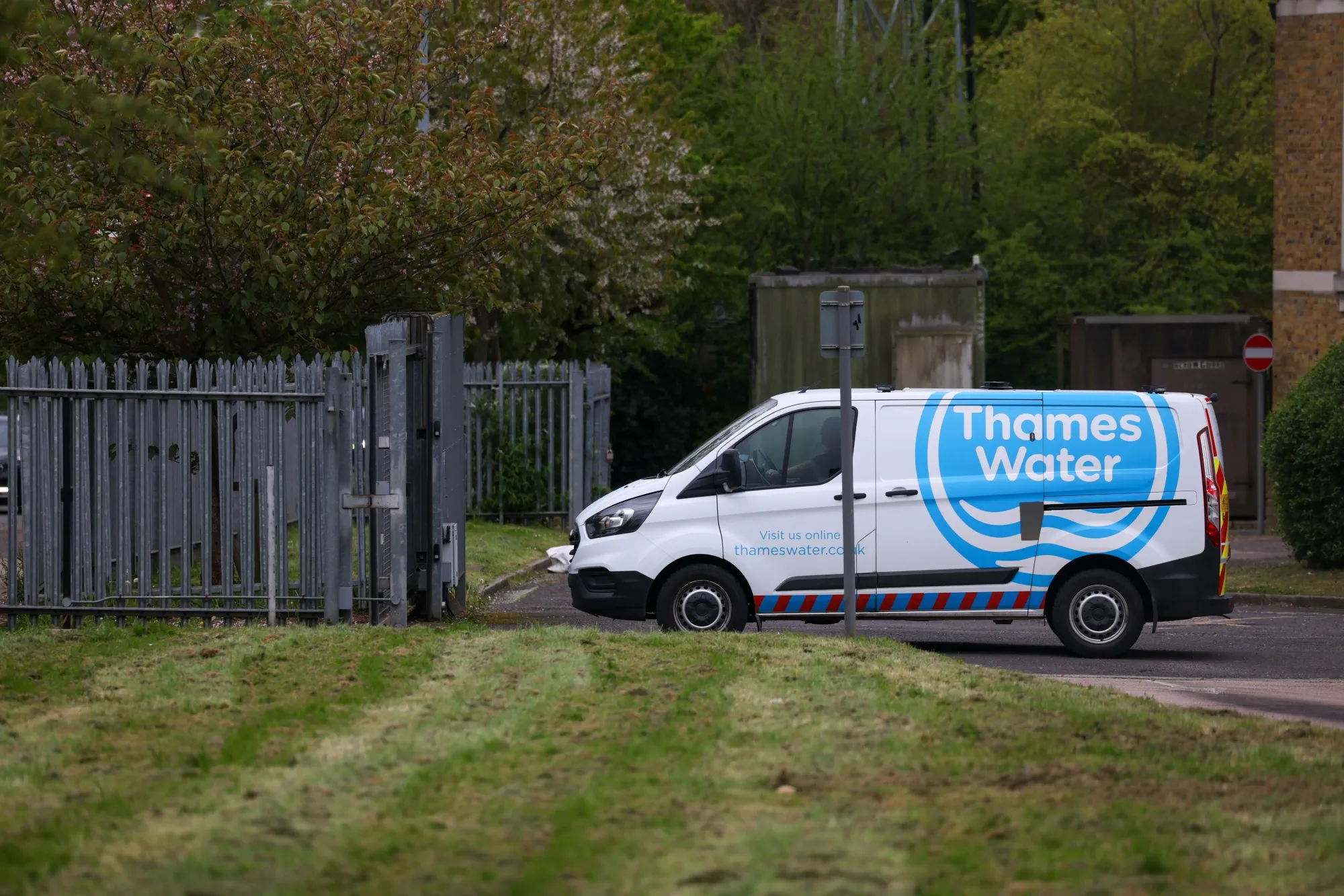 Thames Water’s Equity Raise Gets Muted Response From Investors - Bloomberg