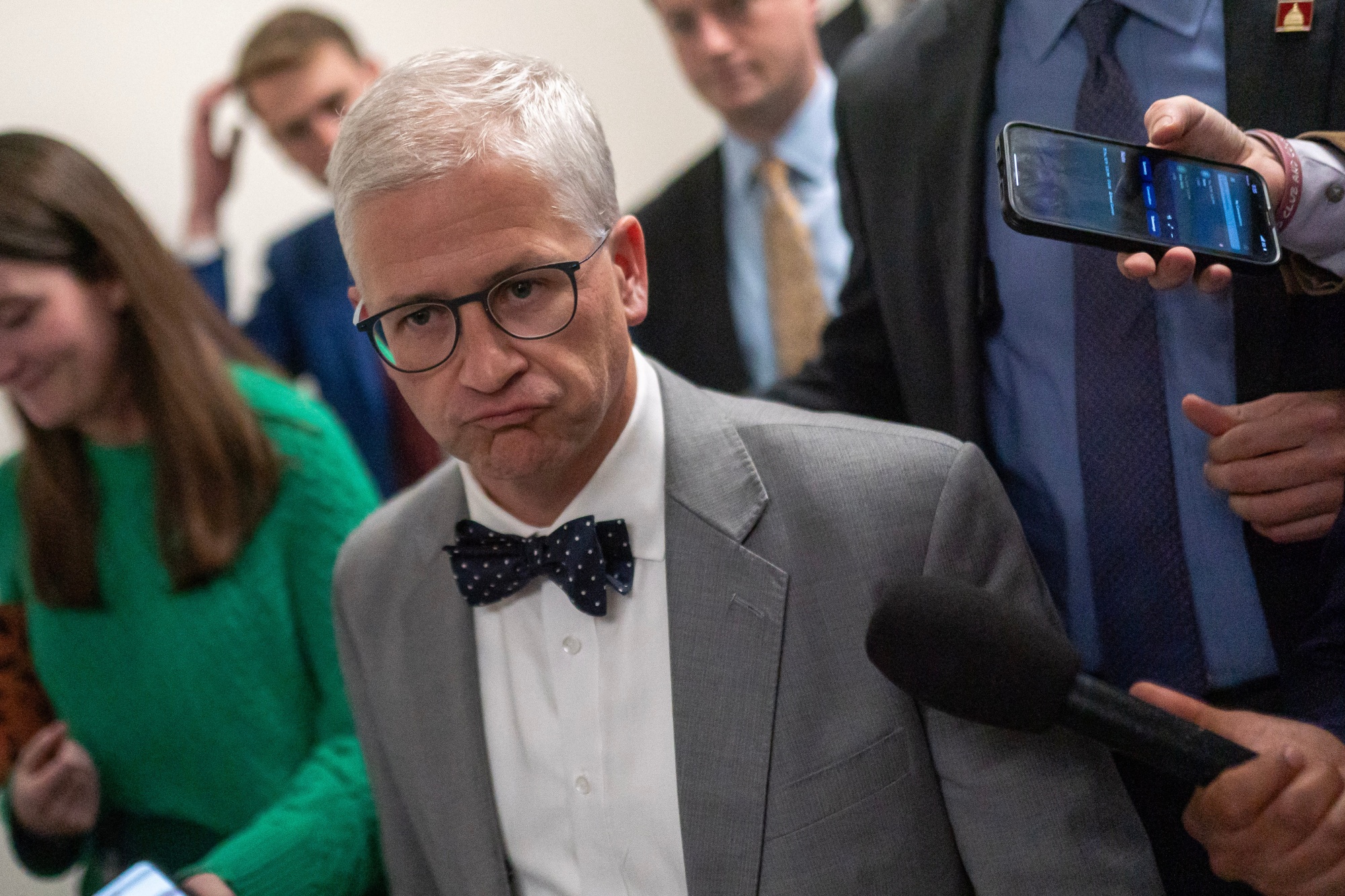 パウエル議長、民主・共和両党から圧力に直面－半年に一度の議会証言 - Bloomberg