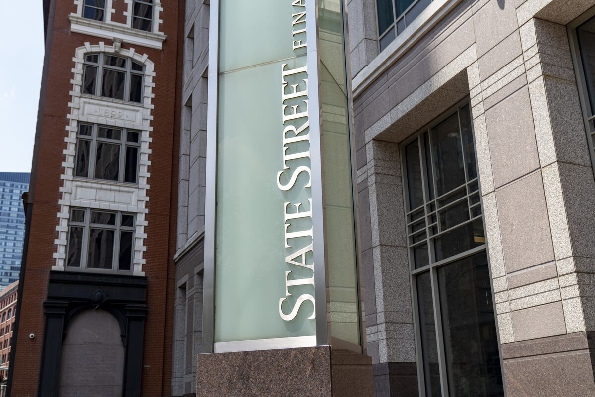 Emily Graffeo - Journalist Profile - Intelligent Relations