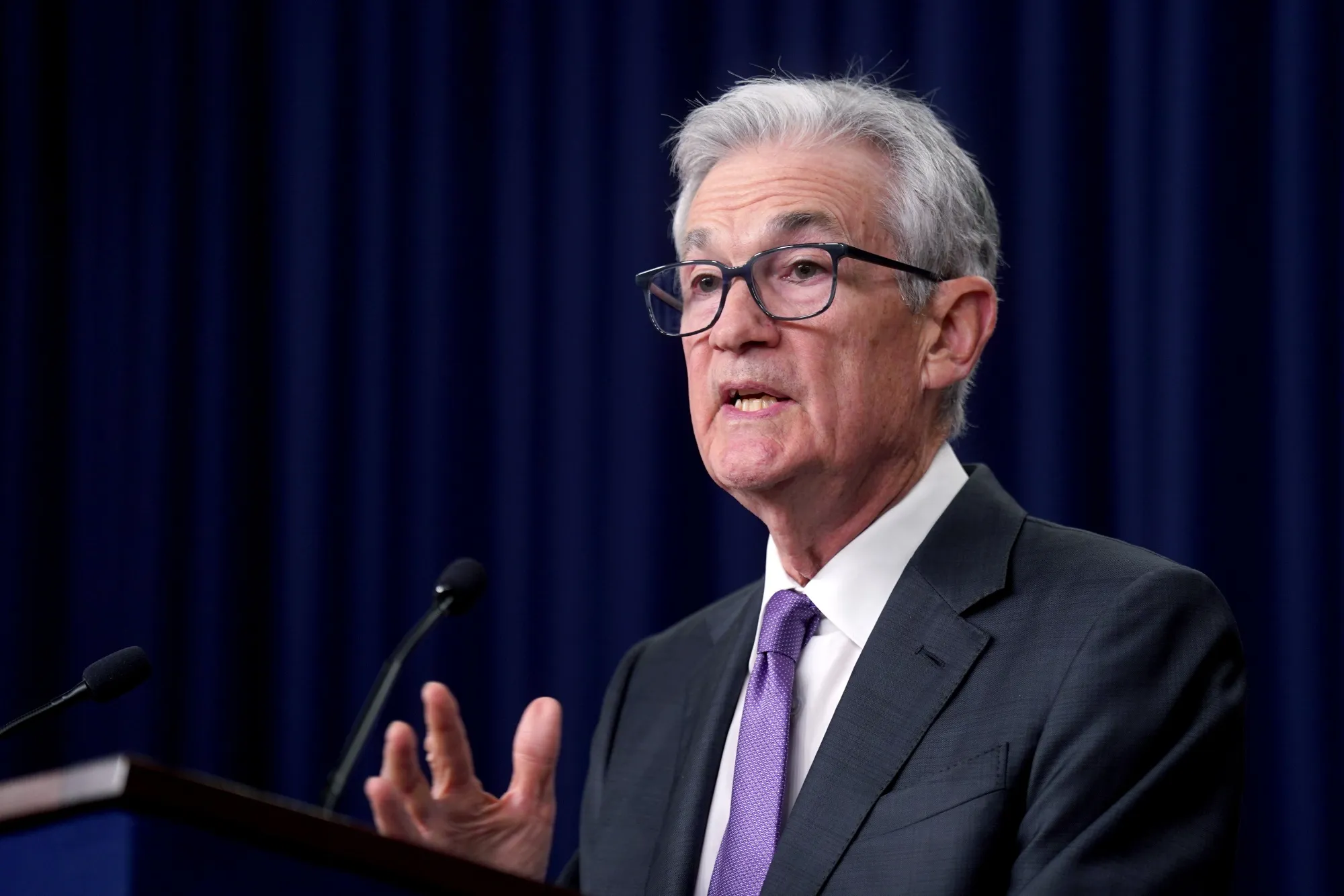 Powell Sidesteps Questions, and Markets Take His Words as Signal to Buy ...