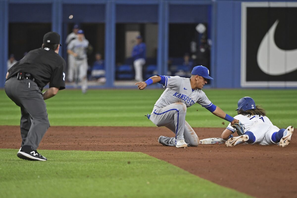Royals Patching Up Roster for Toronto, Image Among Fans - Bloomberg