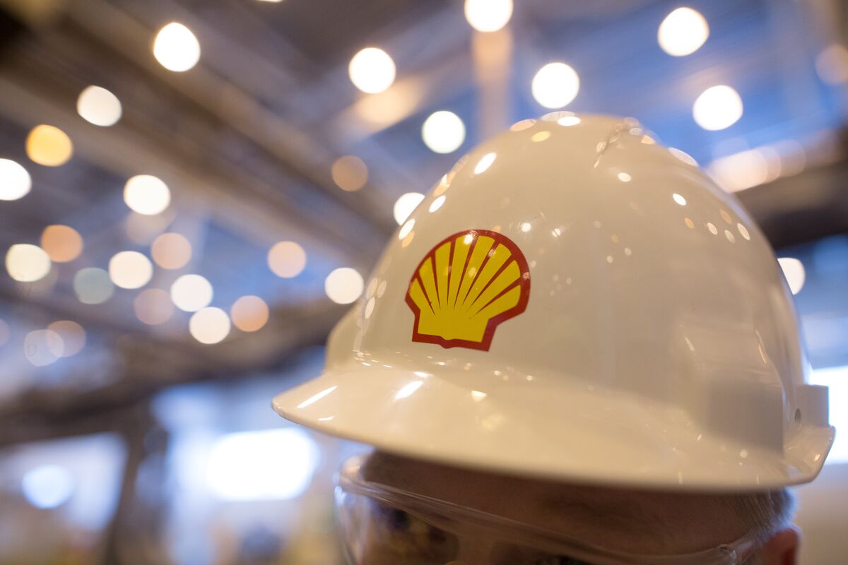 Shell Plans South Africa Oil Expansion With Second Deal - Bloomberg
