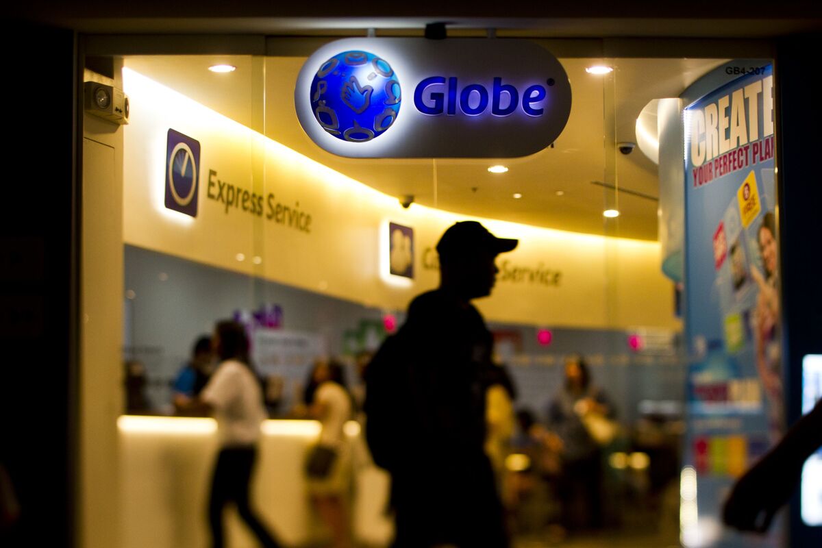 Globe Telecom Said in Advanced Talks for $1.5 Billion Tower Sale ...