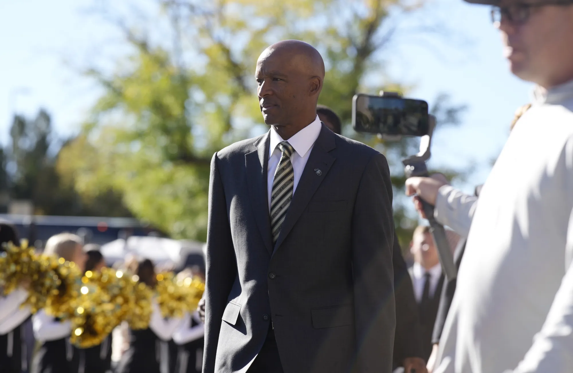 Dorrell Out as Coach At Colorado After 0-5 Start to Season - Bloomberg