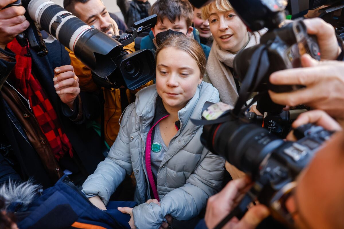 Greta Thunberg Pleads Not Guilty to London Oil Protest Offense - Bloomberg