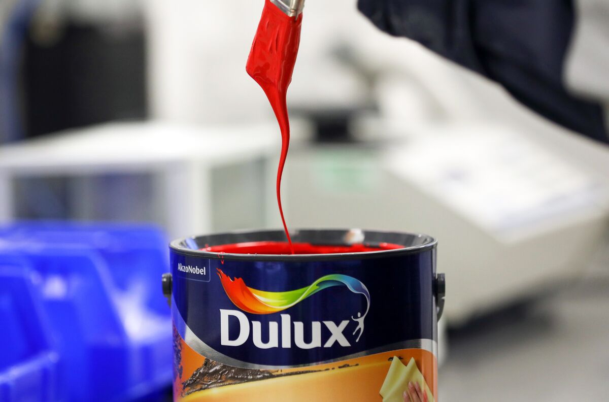 Nippon Paint and Sherwin-Williams End Pursuit of Akzo Nobel - Bloomberg
