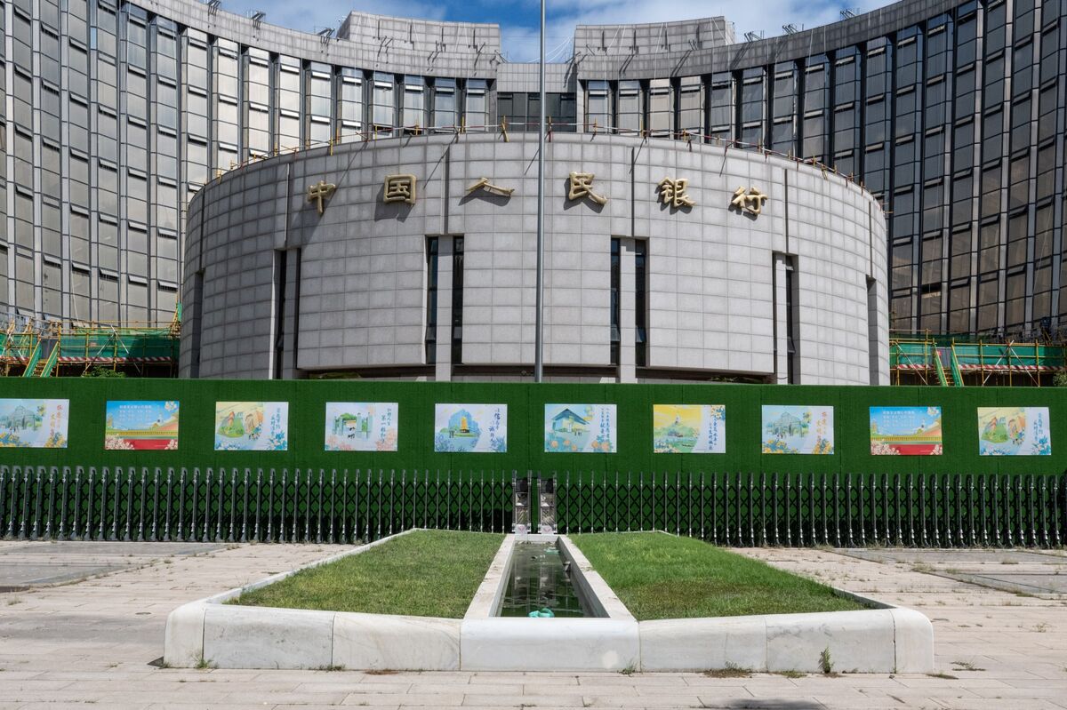 PBOC Ramps Up Net Purchases of Sovereign Bonds in September - Bloomberg