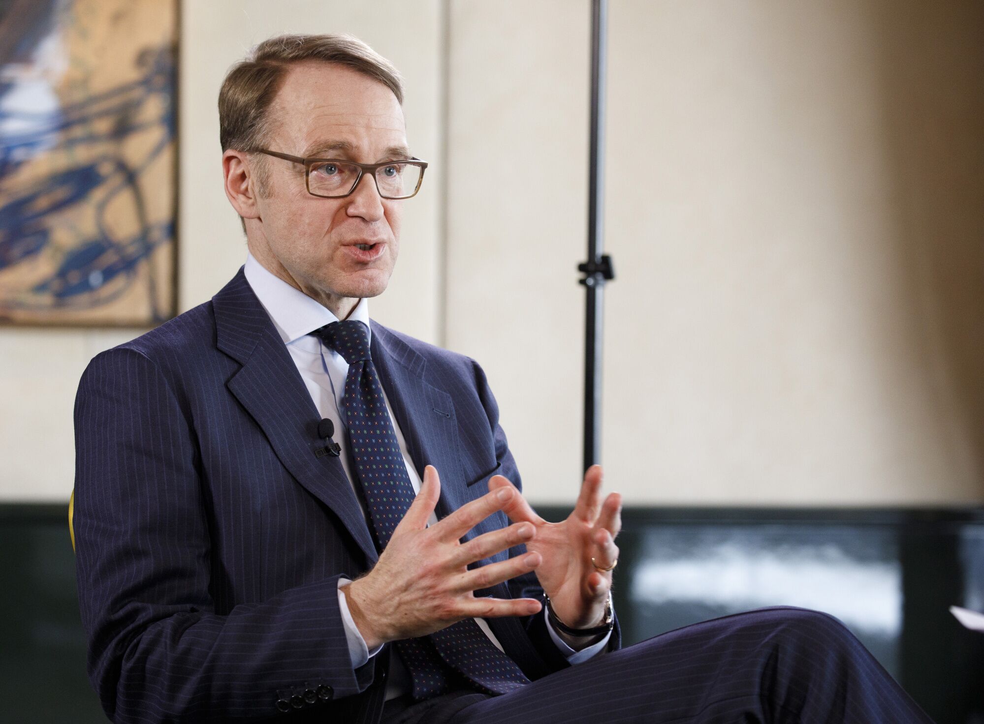 Going Digital Will Boost Business and Assist ECB, Weidmann Says ...