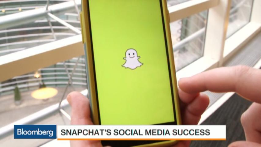 Watch Snapchat Tailors Ad Sales Pitch to Vertical Viewers - Bloomberg