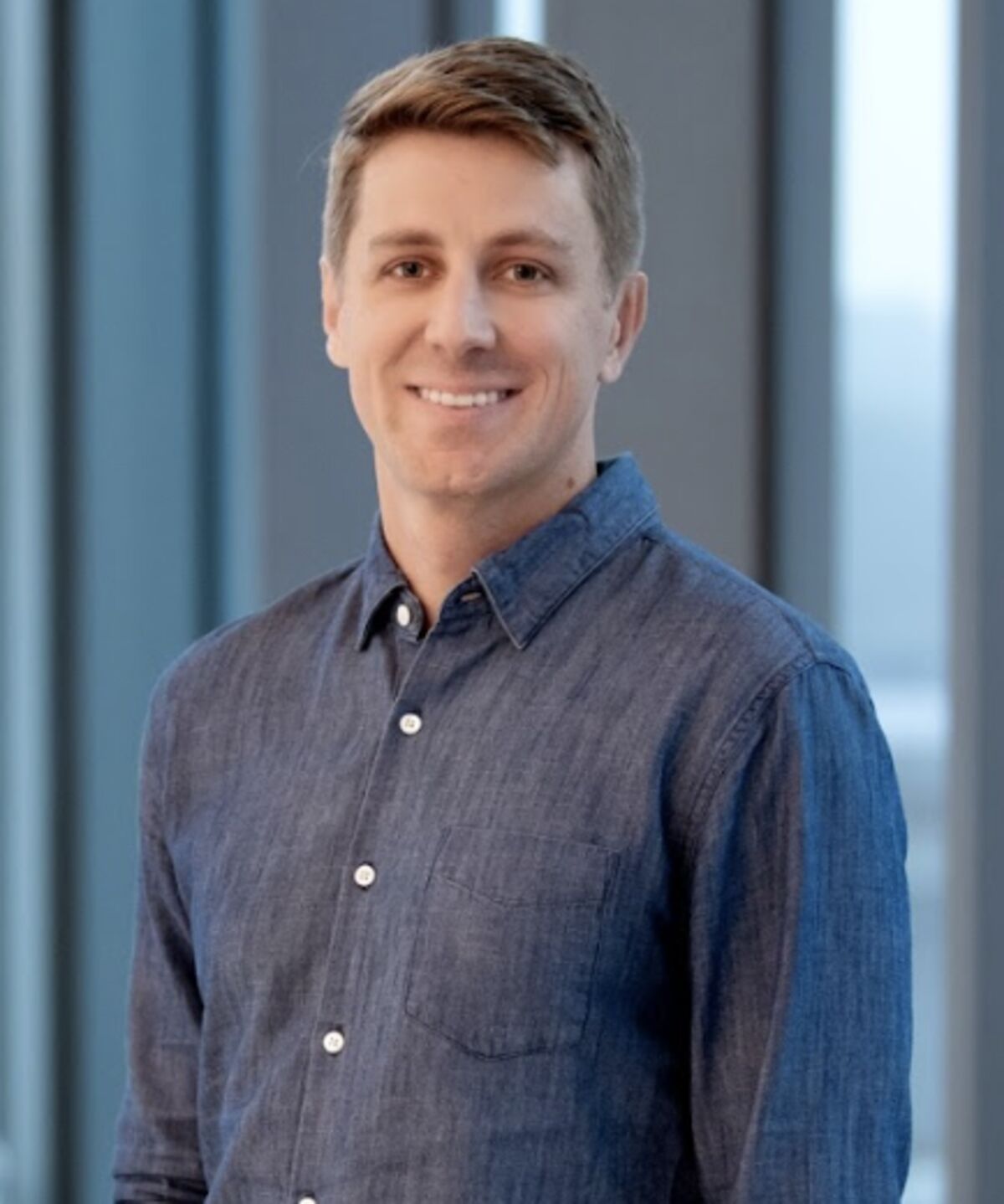 Capital One Elbows In on Amex With Deal for Concierge Service - Bloomberg