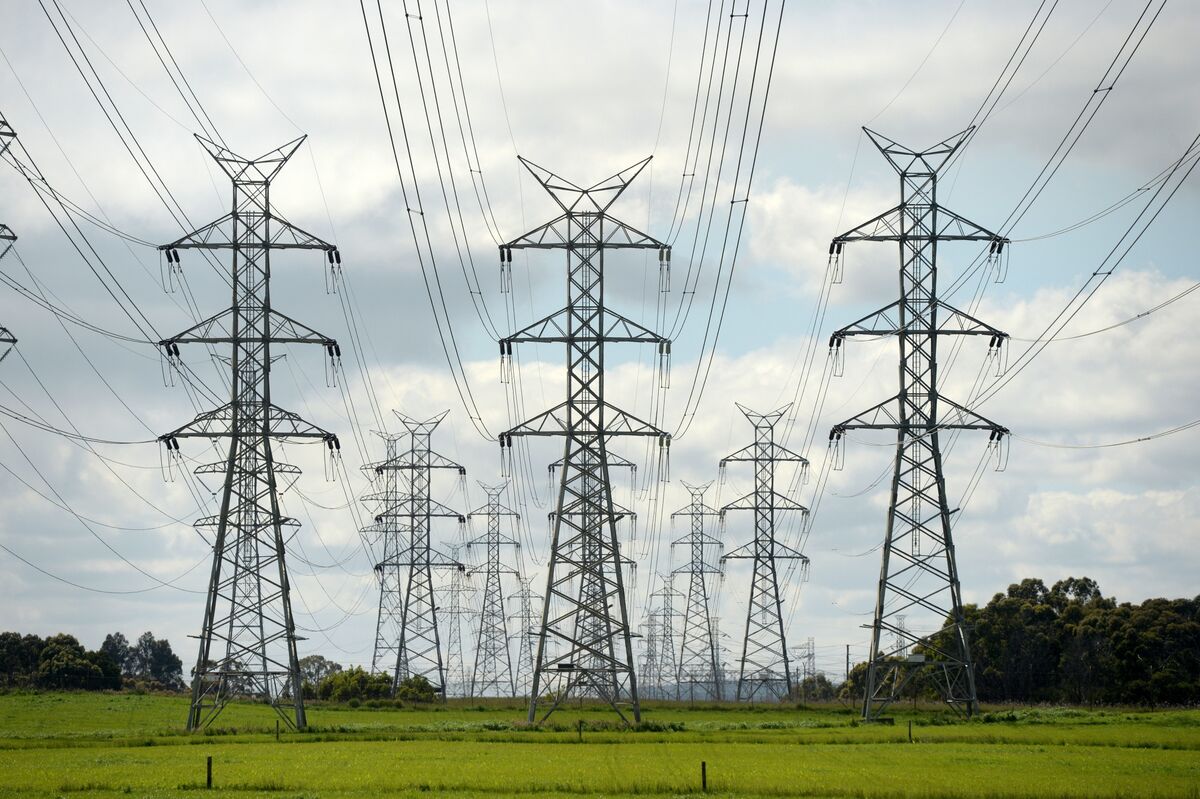 Australia Power Grid Suspends Spot Trading to Ease Electricity Supply ...
