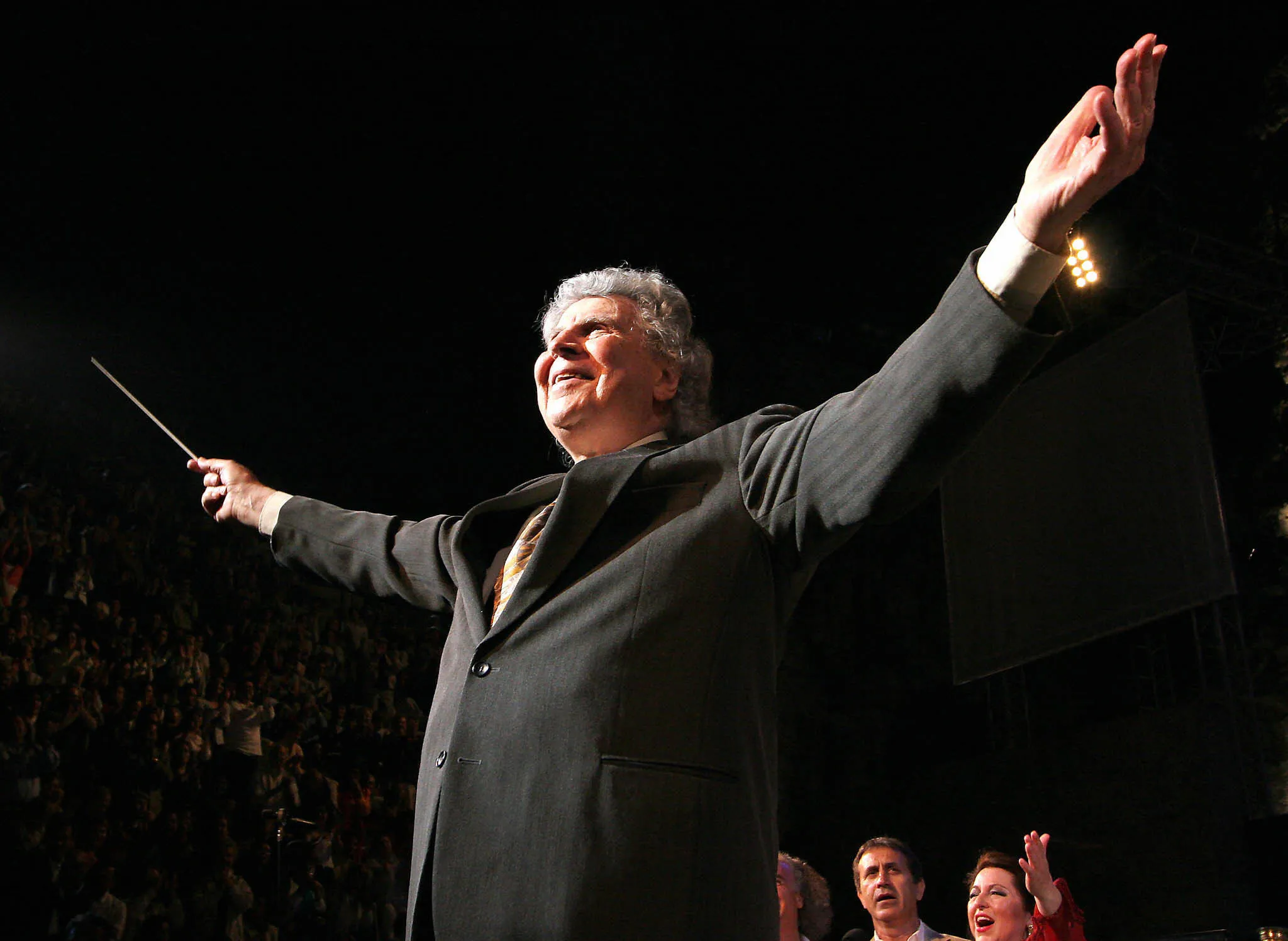 Mikis Theodorakis Obituary: Greek Music Great Dies at 96 in Athens ...