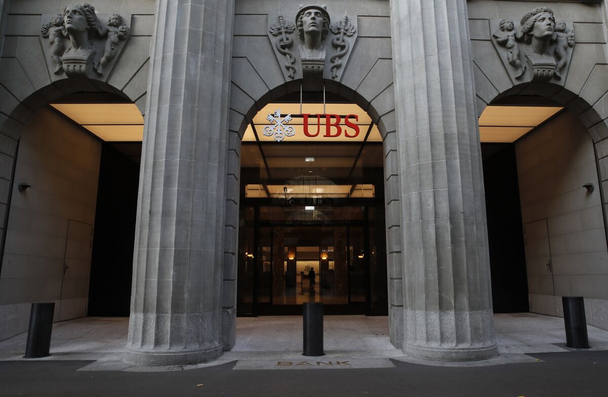 UBS’s Record Tax Fraud Penalty Slashed by Judges to $2 Billion - Bloomberg