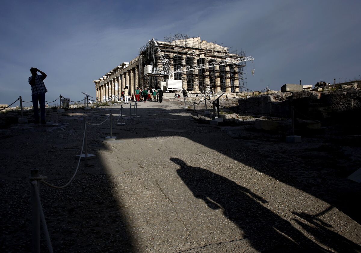 How Crises and Bailouts Have Changed Greece’s Economy - Bloomberg