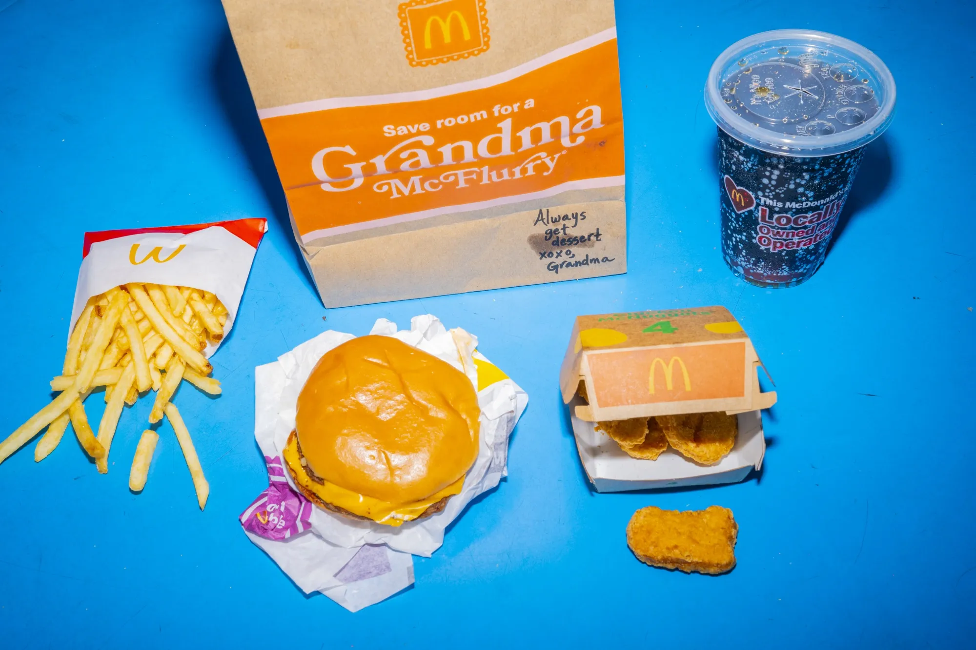 McDonald s MCD 5 Deal Escalates a Fast Food Price War Bloomberg