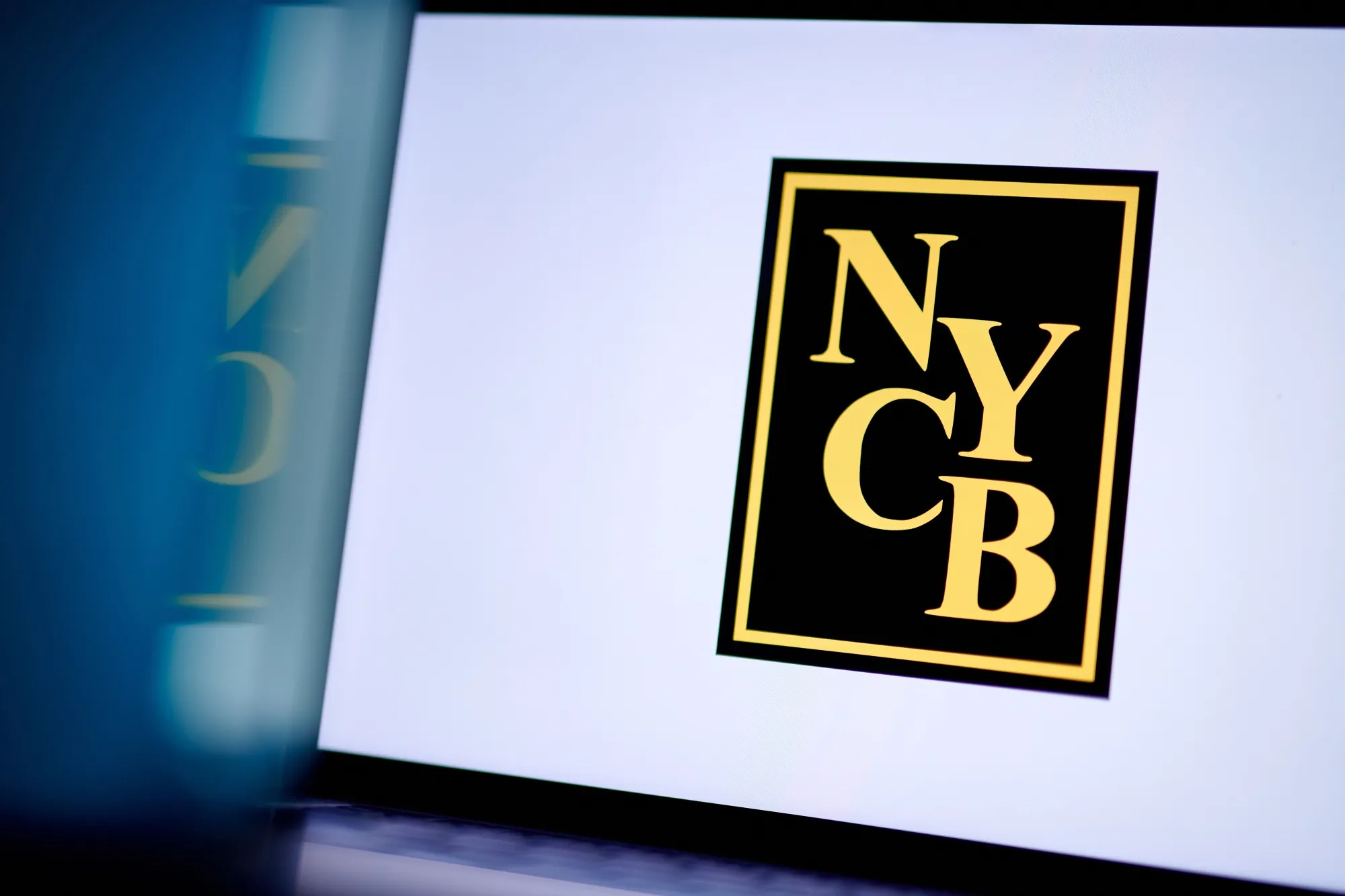 NYCB Completes $5.9 Billion Loan Sale to JPMorgan (JPM), Plans Another ...