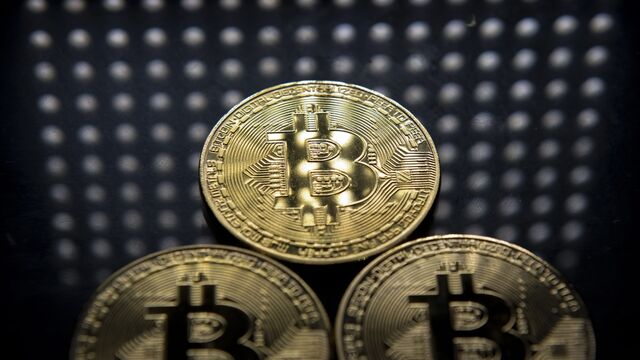 Miami Gets Its Own ‘Charging Bull’ Statue for Bitcoin (BTC) Crypto Week ...