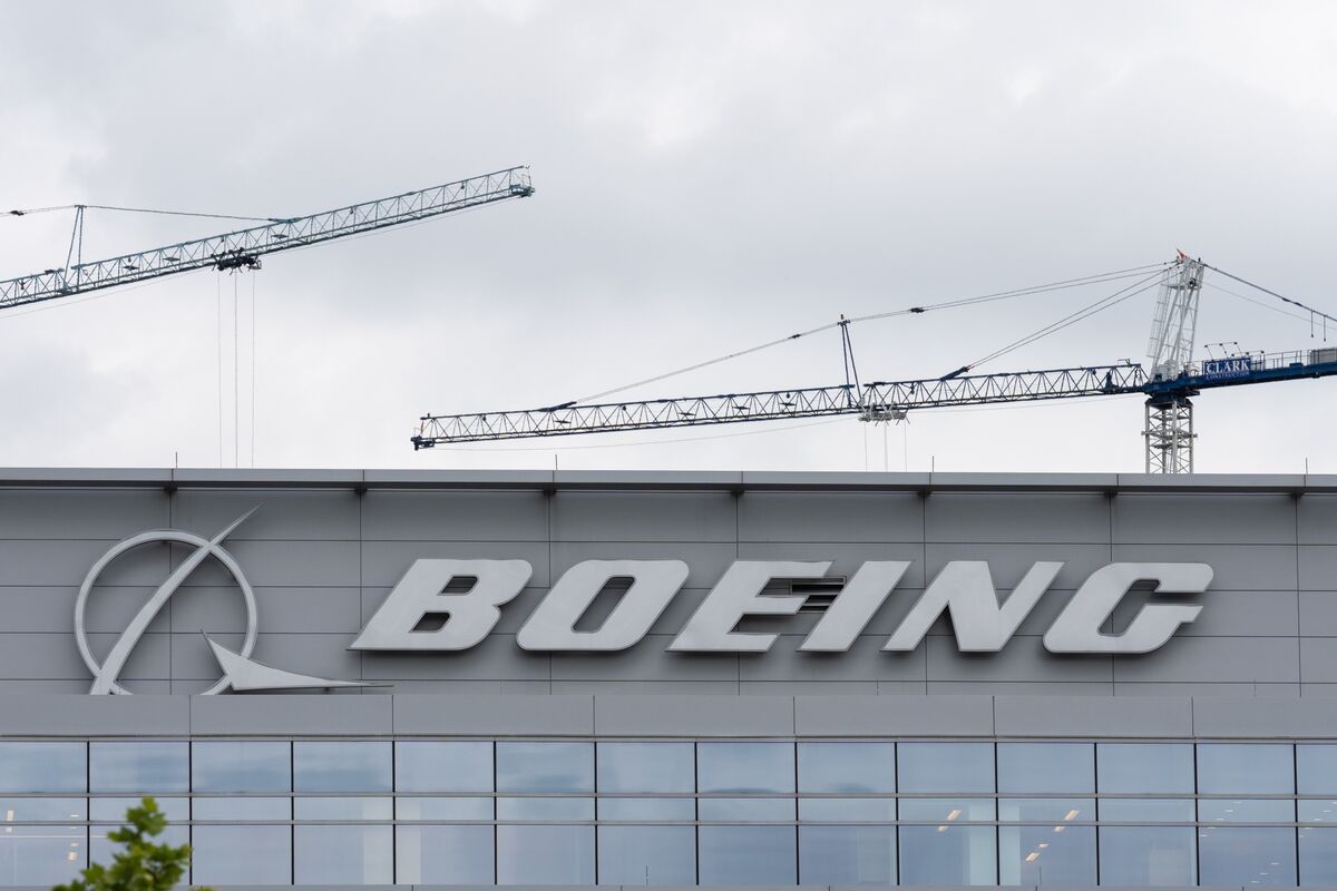 FAA Tightens Boeing (BA) Design Oversight Following 737 Max Jet Crashes ... FAA Tightens Boeing (BA) Design Oversight Following 737 Max Jet Crashes ...