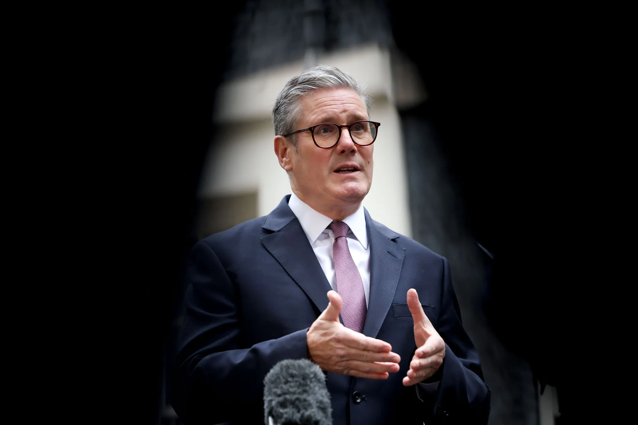 Starmer Seeks UK-India Trade Deal That Eluded Rishi Sunak - Bloomberg