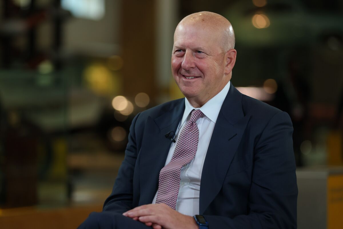 CEO de Goldman, Solomon, no se irá “pronto”, según Mike Mayo - Bloomberg