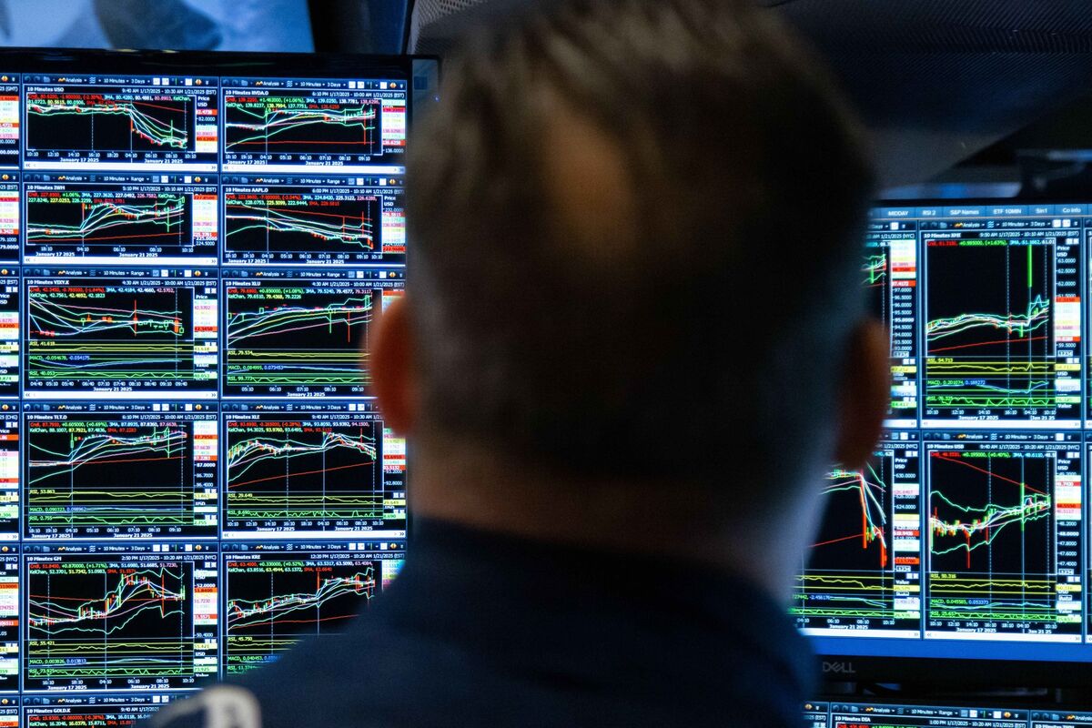 First Trust Terminates $8 Billion ETF Partnership With TCW - Bloomberg