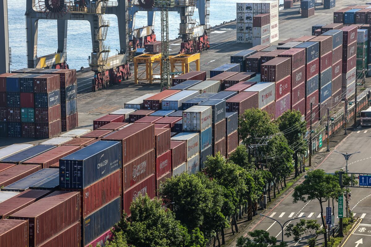 Taiwan Imports Hit Monthly Record Boosted by AI Demand - Bloomberg