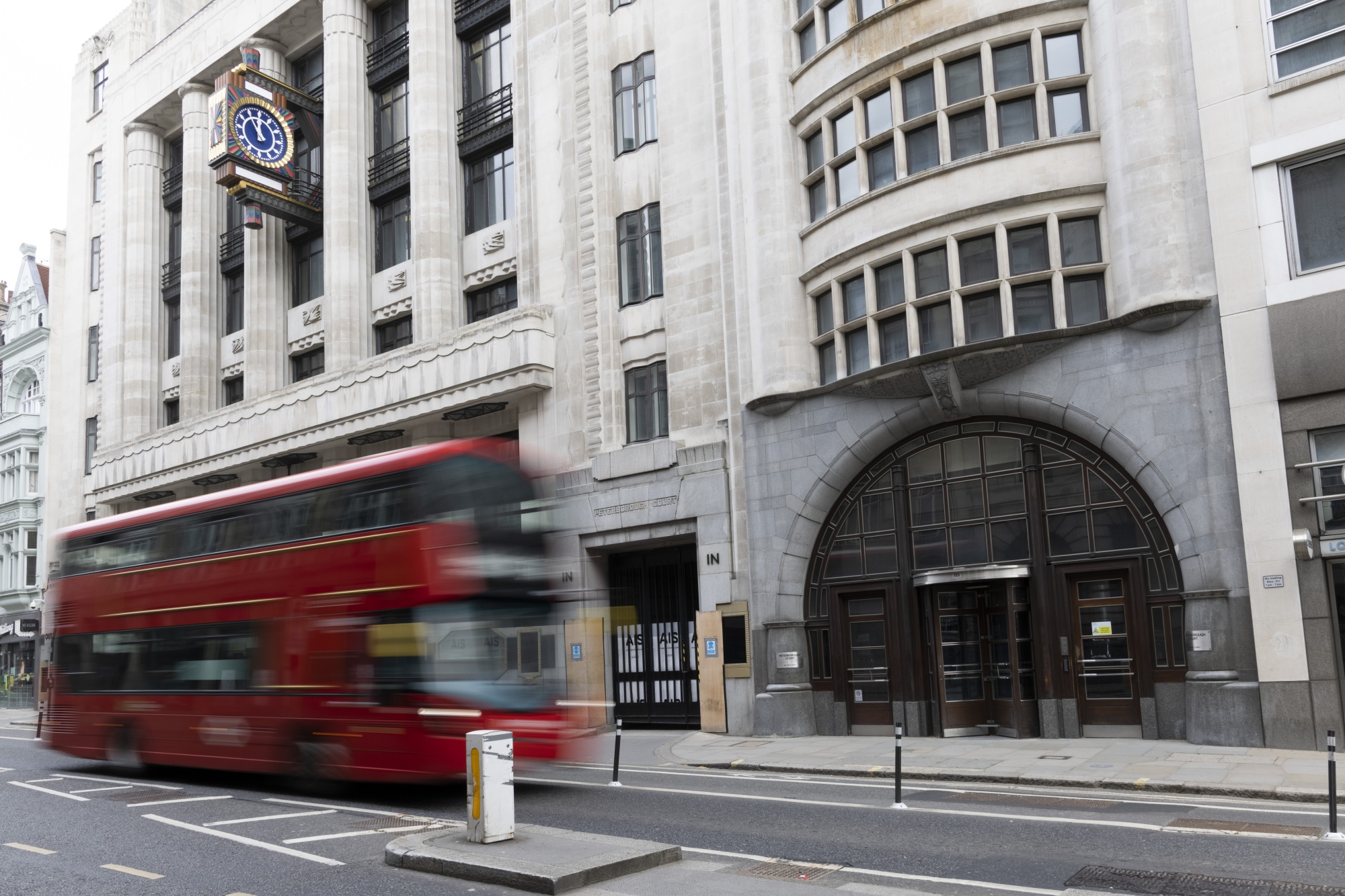 Goldman Sachs Former London Headquarters Set For An Overhaul Bloomberg Goldman Sachs Former London Headquarters Set For An Overhaul Bloomberg