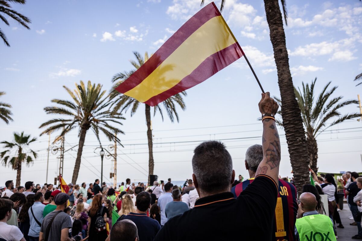 Far Right Politics in Spain Is Back 50 Years After Dictator Franco’s ...