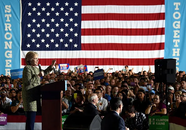 Clinton's 85 Slogans Explain 2016 Campaign - Bloomberg