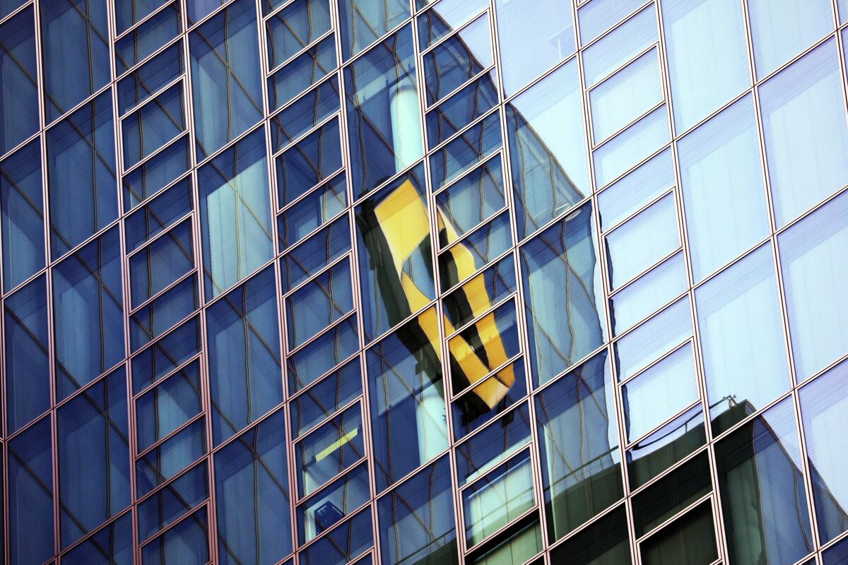 Commerzbank Says Russia Legal Cases May Cause ‘Significant’ Hit - Bloomberg