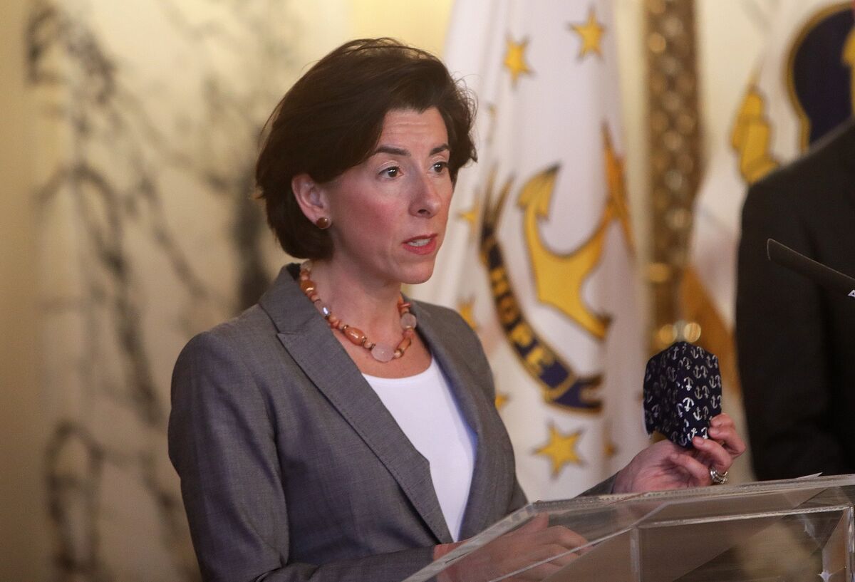 Rhode Island's Raimondo Leads the Fight Against Covid-19 - Bloomberg