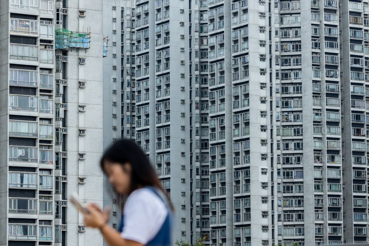 Hong Kong Property Sales Fall to Zero at Top Estates Over Chinese New ...
