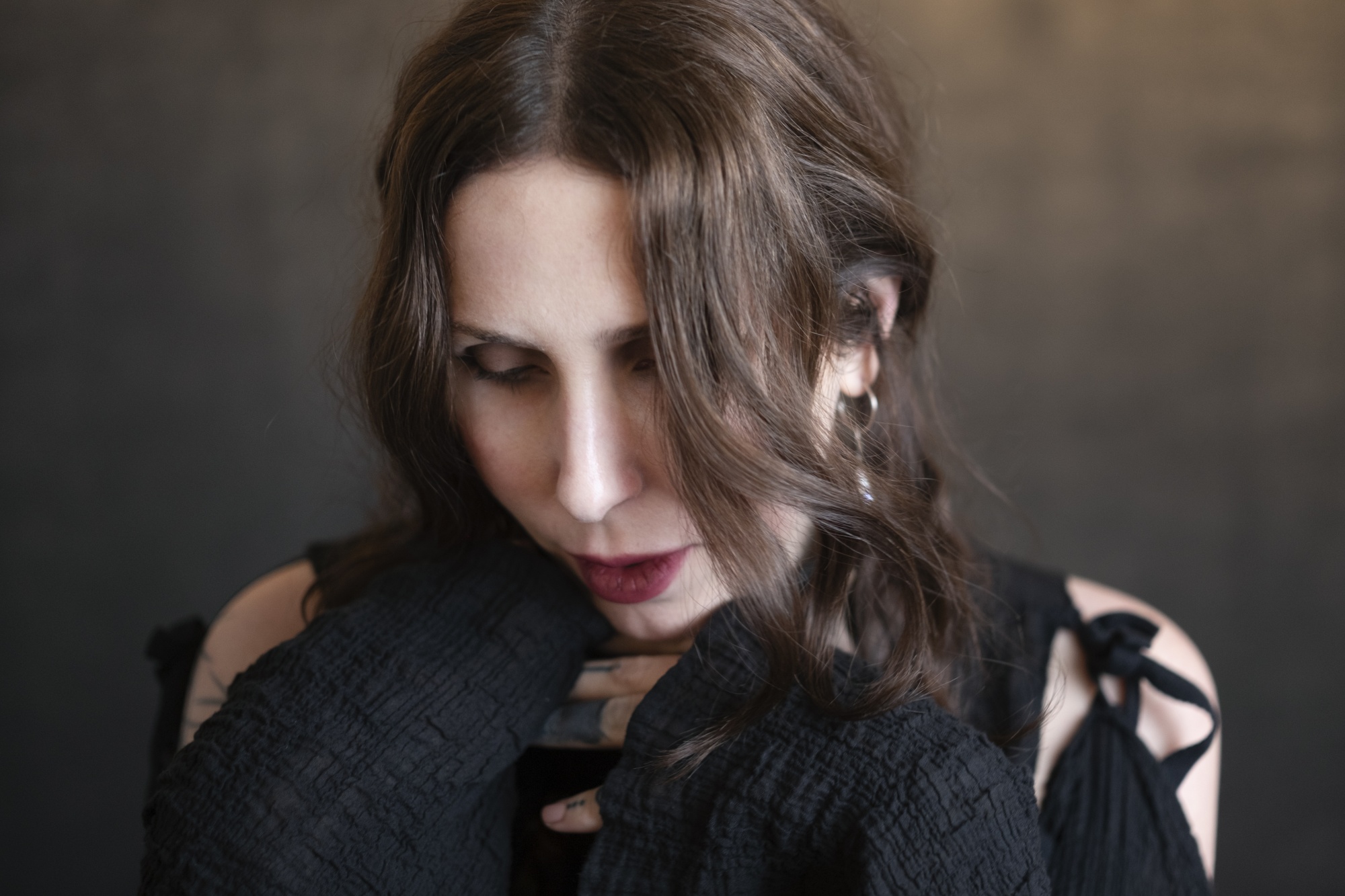 Chelsea Wolfe says witchcraft and sobriety informed her latest album ...