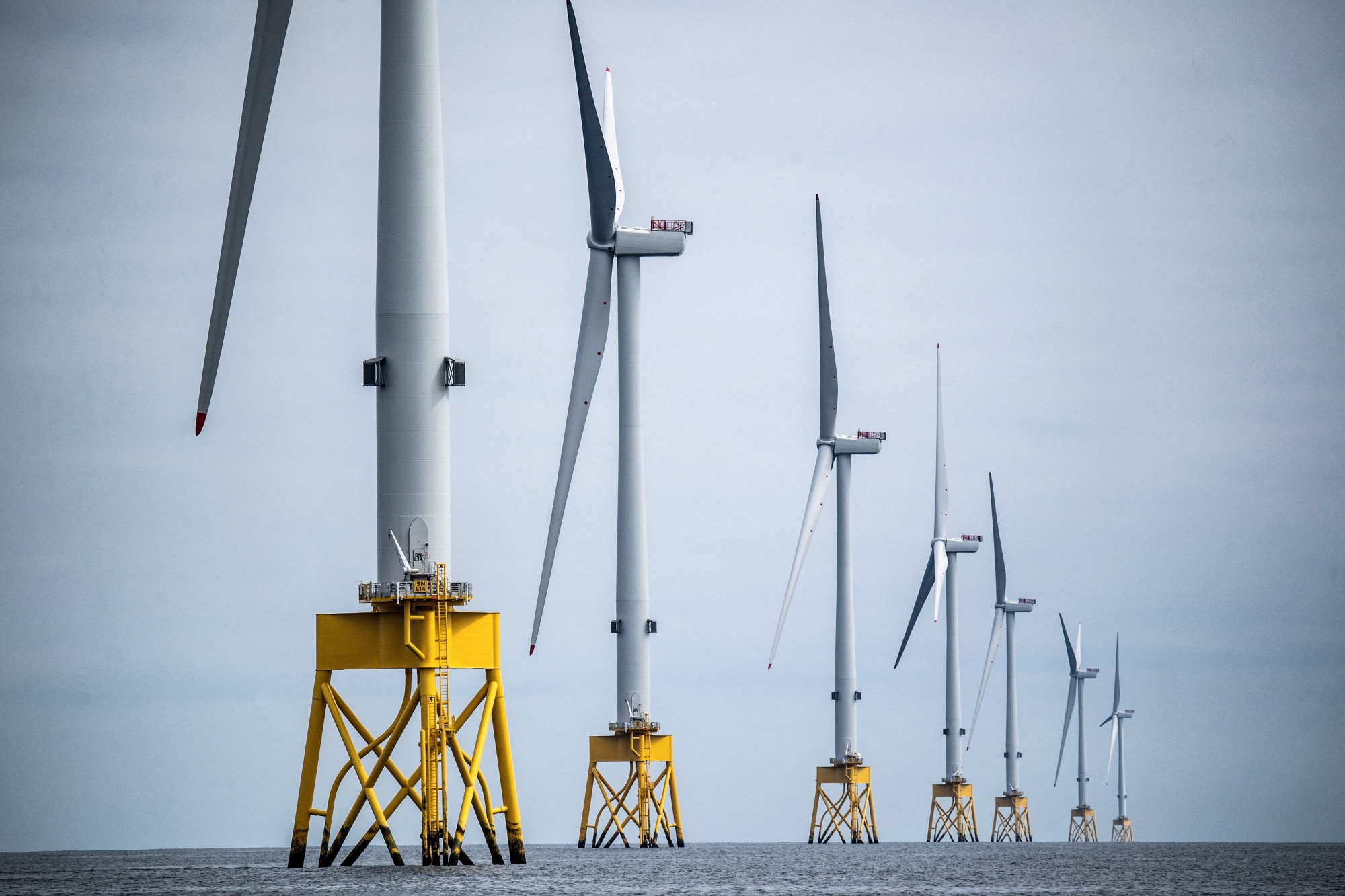 SSE Rethinks US Offshore Wind Farm Entry in Blow to Biden Plans - Bloomberg