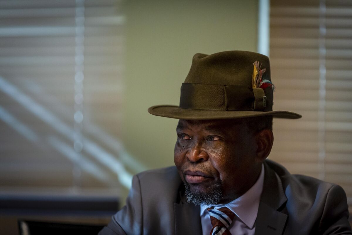 South Africa’s Finances Are in a Parlous State, Minister Warns - Bloomberg
