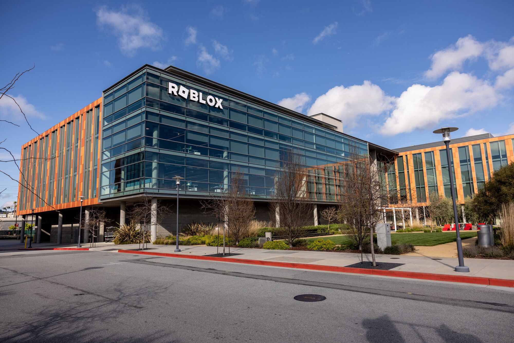 Roblox Predator Problem Potentially Exposes Kids to Pedophiles