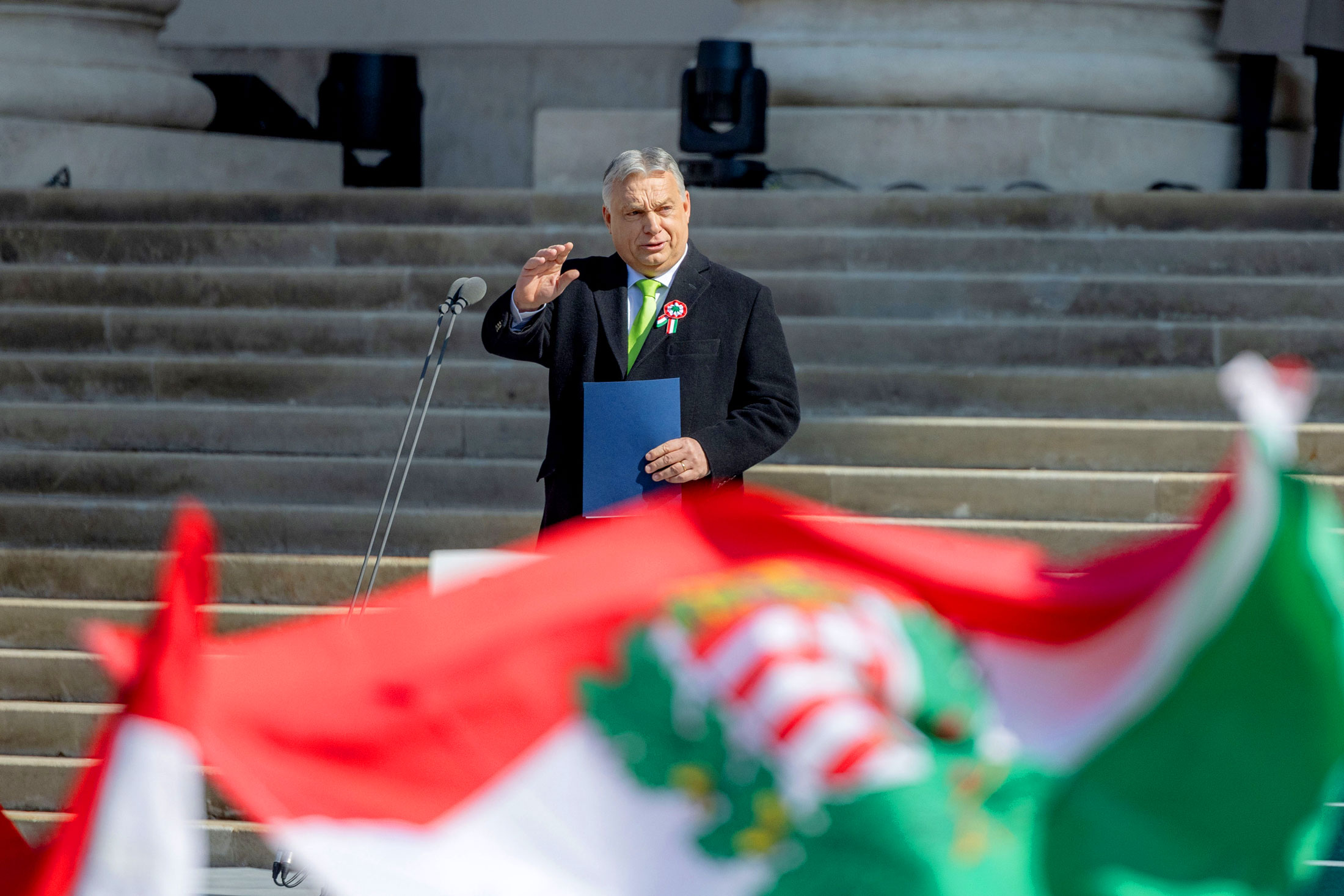 Hungary's Orban Seeks to ‘Occupy’ EU as Part of Far-Right Surge - Bloomberg