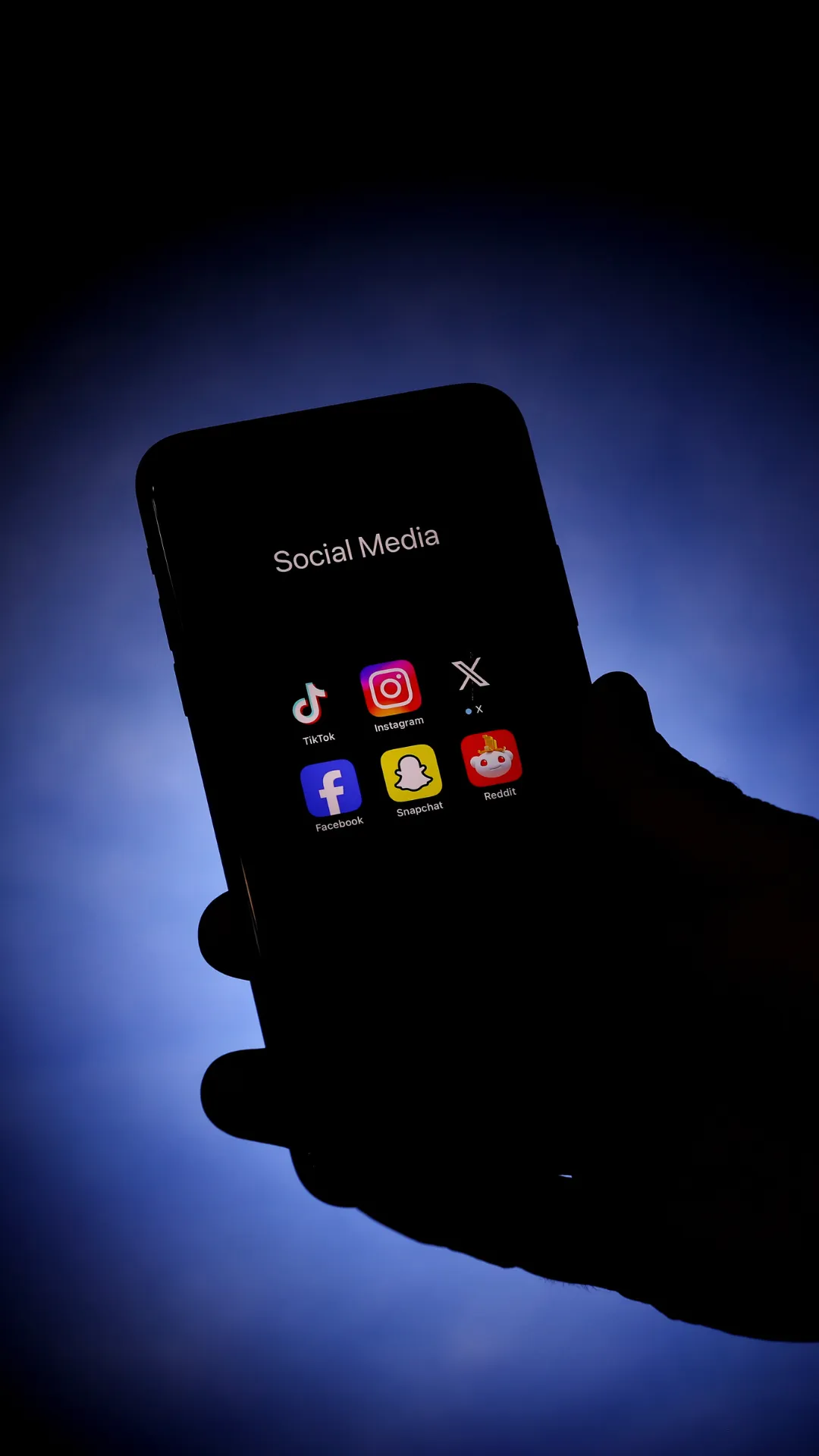 Watch The Problems With Australia’s Social Media Ban - Bloomberg